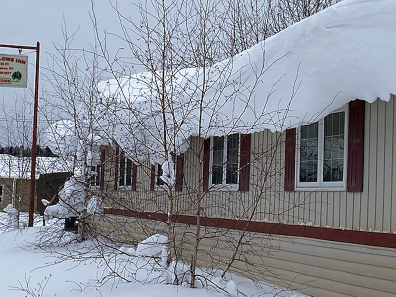 Fort Simpson lodging: The Willows Inn in the NWT